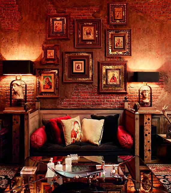 Never seen before Pictures of Shah Rukh Khan's Mansion Mannat