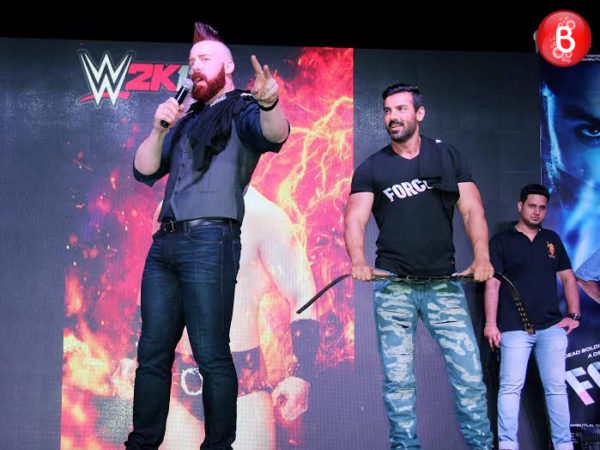 John Abraham takes up WWE champion Sheamus's challenge during 'Force 2 ...