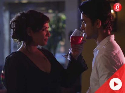 Watch: Raveena Tandon is at her sensuous best in this hot scene from 'Shab'
