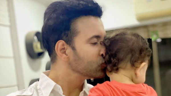 Aamir Ali introduces his daughter Ayra Ali to the world