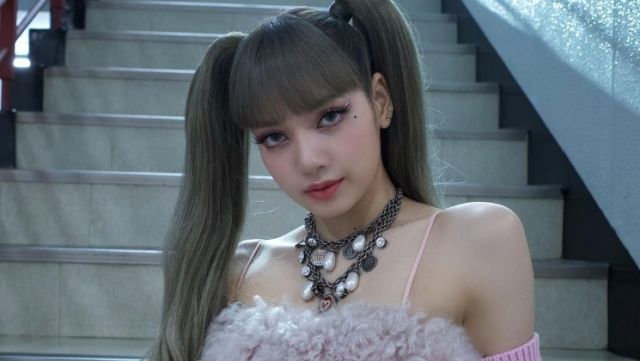 BLACKPINK member LISA' fans LILIES rage again as they trend 'LISA ...