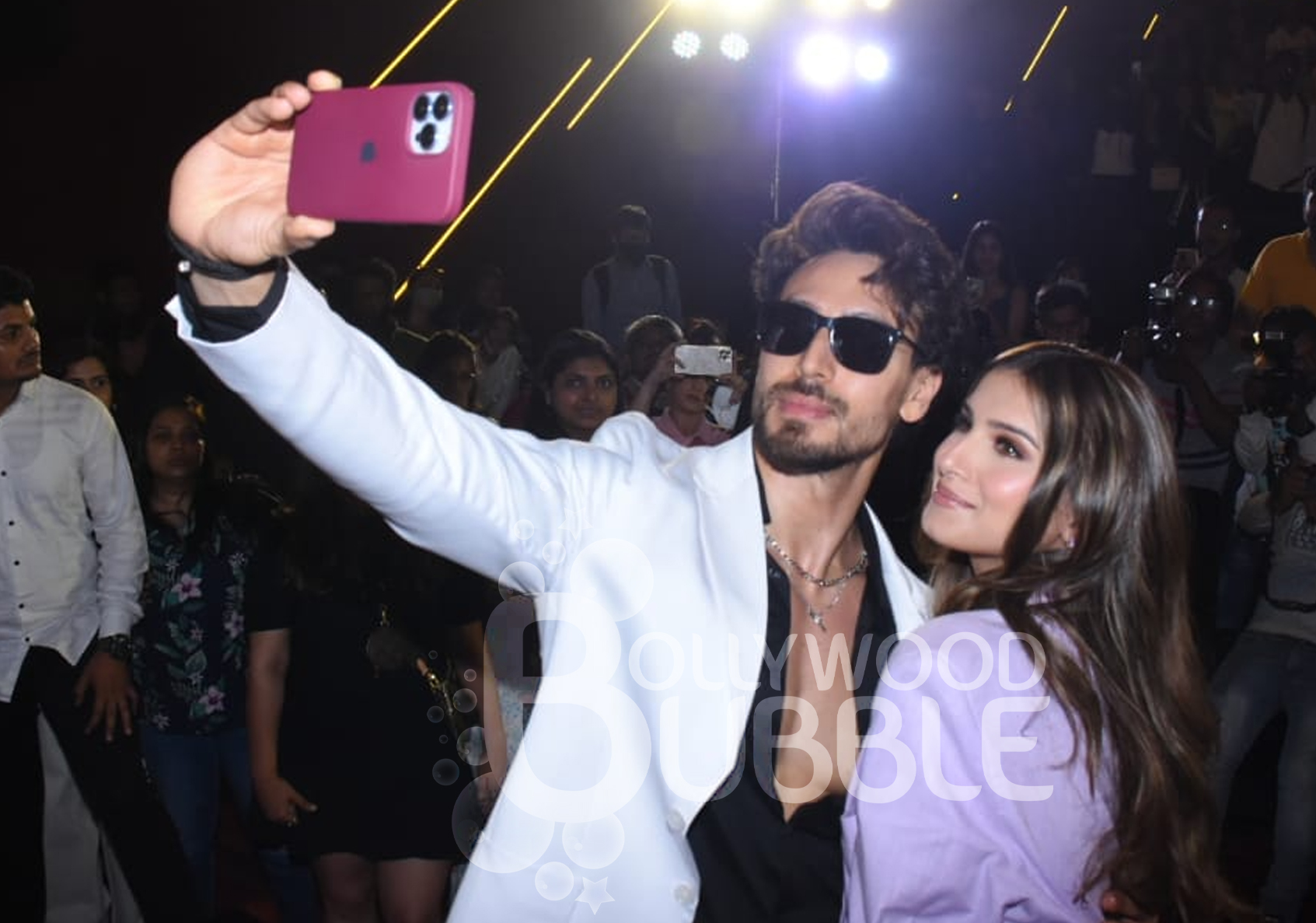 Tara Sutaria looks super chic in purple bralette, blazer as she poses with Tiger Shroff at ...