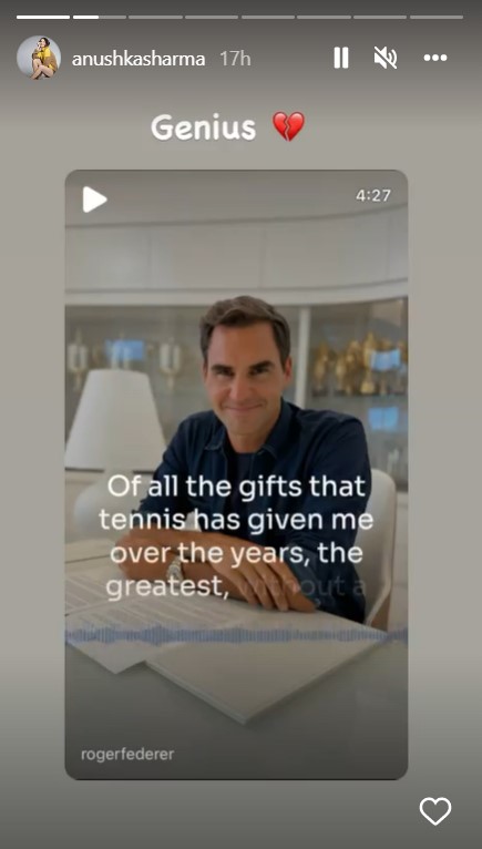 Anushka Sharma, Kareena Kapoor celebrate Roger Federer as he announces ...