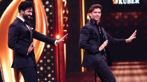 Vicky Kaushal and Hrithik Roshan dance to Ek Pal Ka Jeena at IIFA