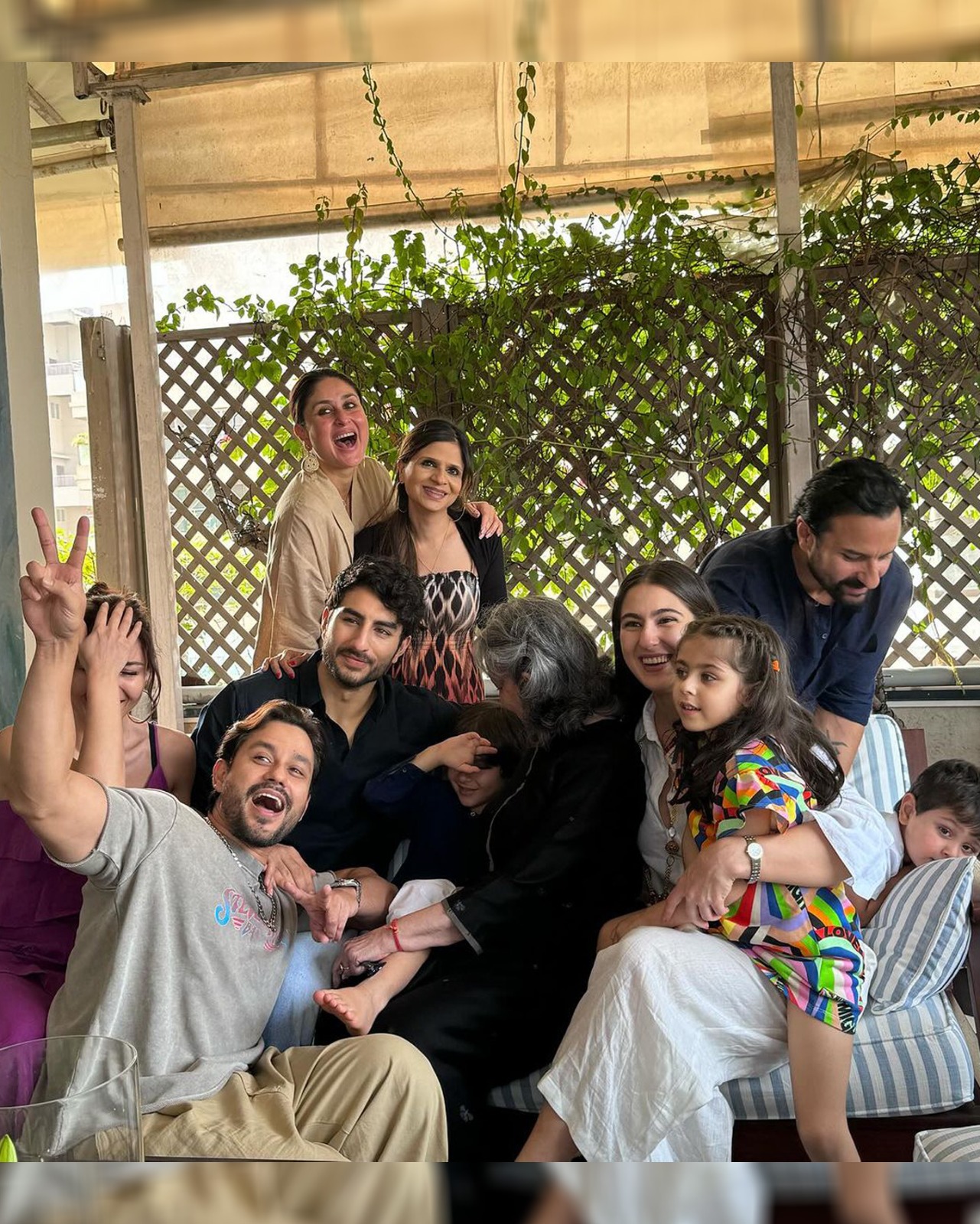 INSIDE PICS: Kareena Kapoor receives a sweet kiss from Sharmila Tagore as she gives a peek into ...