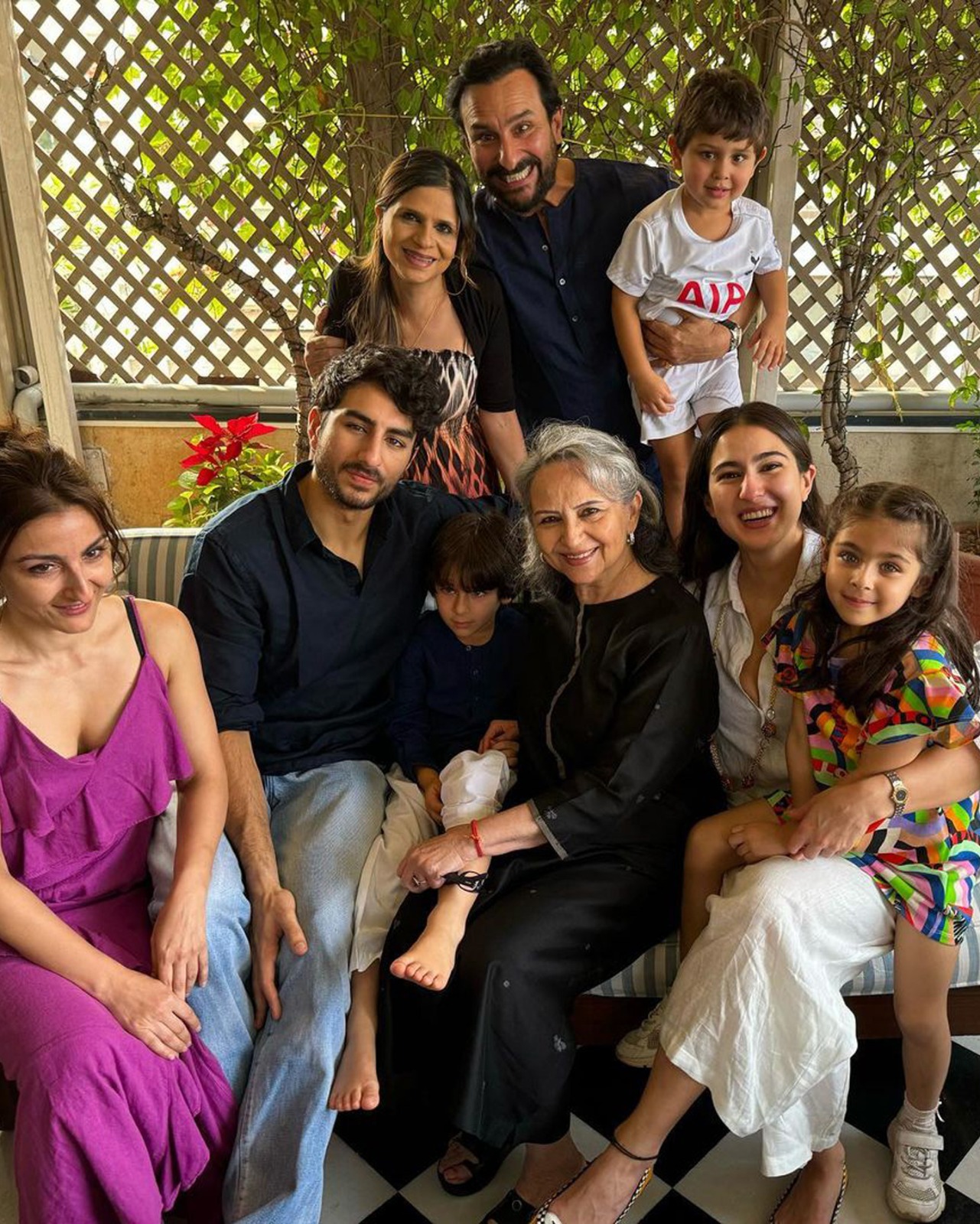 INSIDE PICS: Kareena Kapoor receives a sweet kiss from Sharmila Tagore as she gives a peek into ...