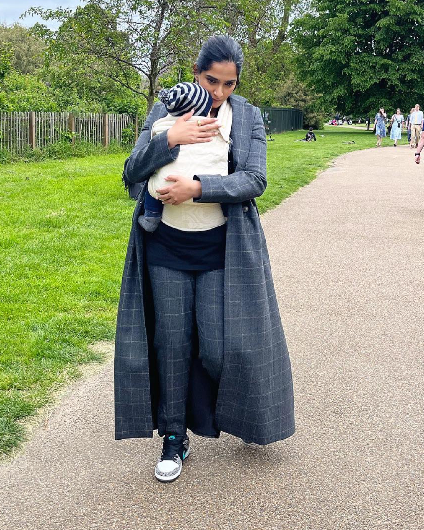 Birthday Special: 10 best moments of Sonam Kapoor with son Vayu that are pure love and priceless