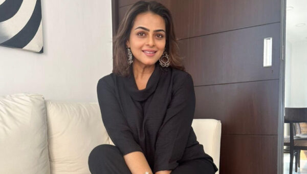 Shilpa Shirodkar News | Latest Updates & Gossip | Bollywood Bubble
