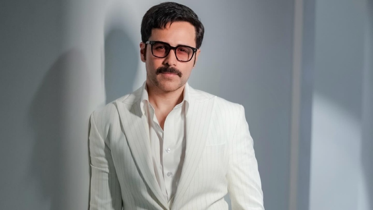 Emraan Hashmi's Ground Zero Makers Share New Poster| Bollywood Bubble