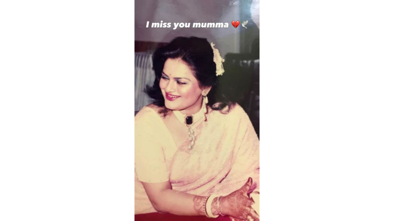 Mahesh Manjrekar's First Wife Deepa Mehta Passes Away; Son Satya Pays ...