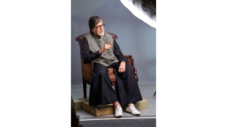 Amitabh Bachchan Shoots 14 Projects In A Single Day; 83-Year-Old Says ...